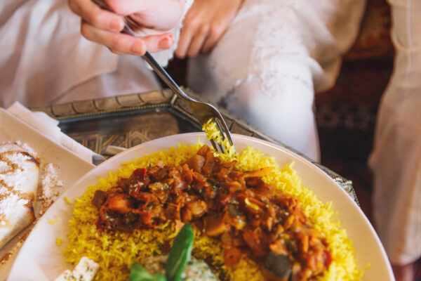 Exploring Emirati Culture Traditions, Customs, and Heritage - Day To ...